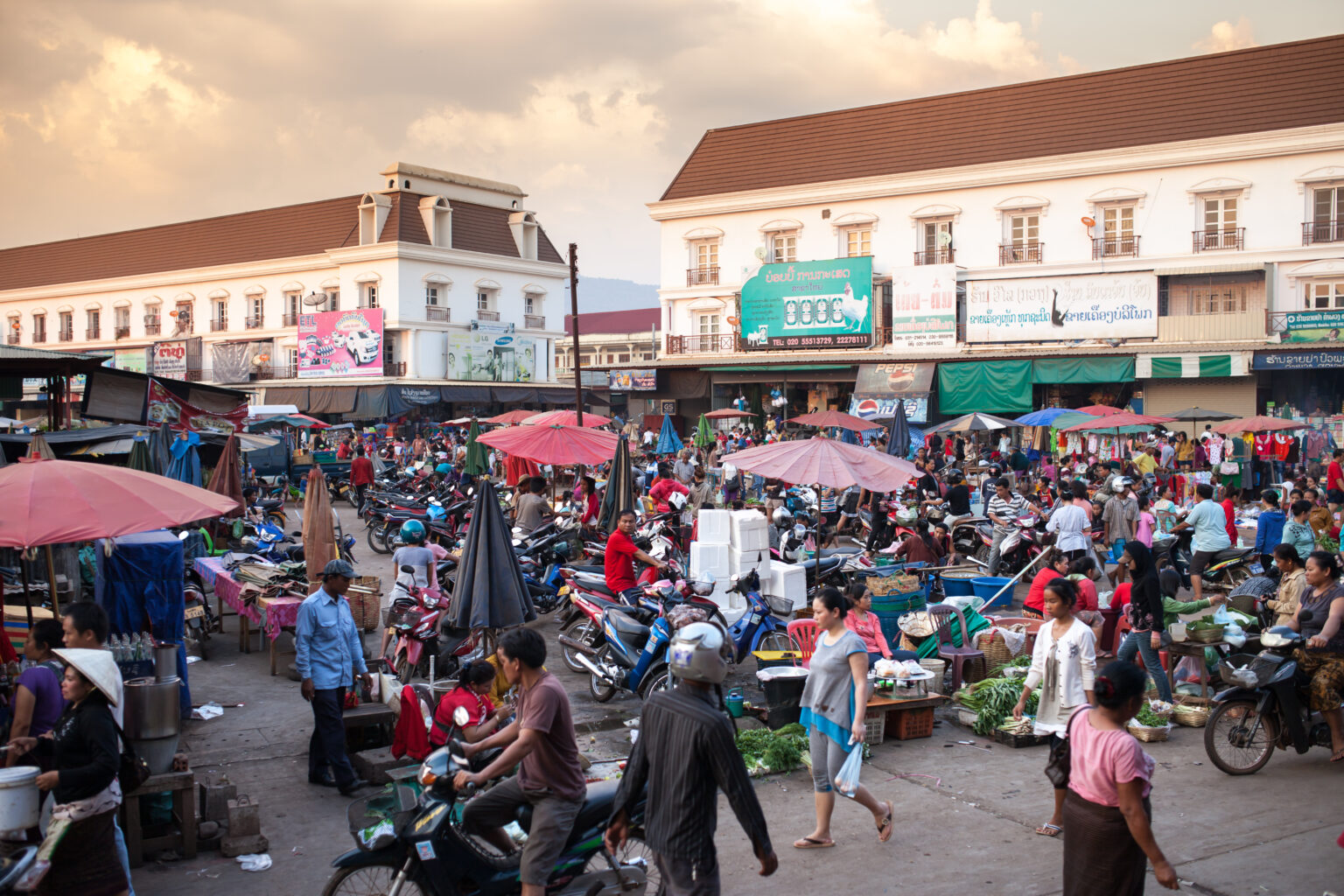 Heat Wave in Bangladesh: Record-setting Temperatures
